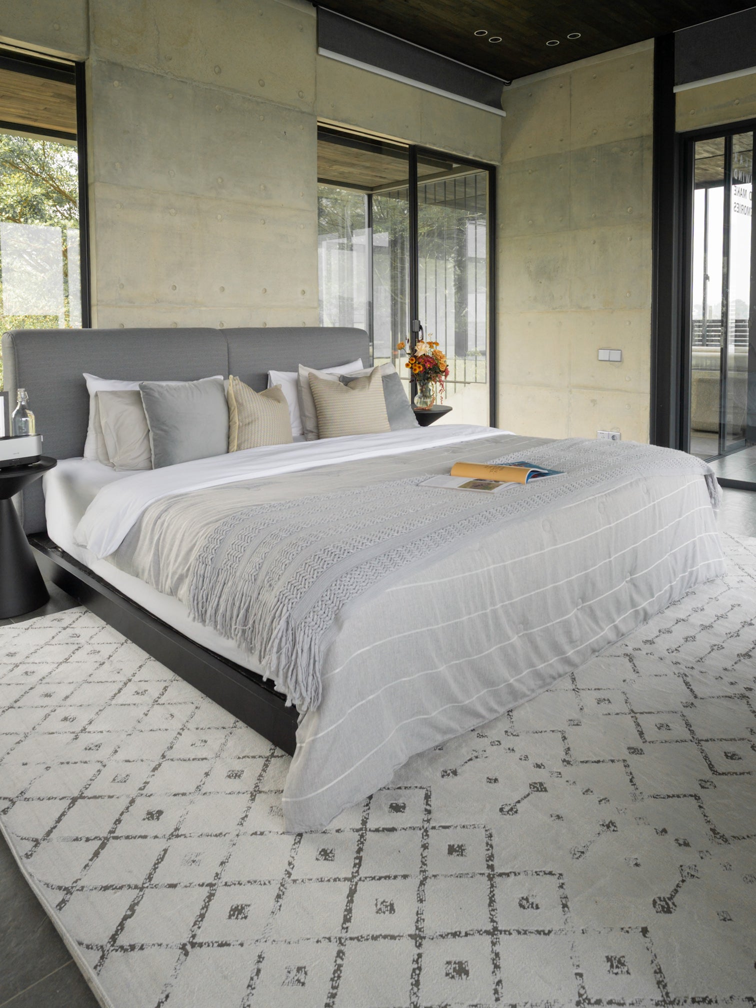 Jakarta Rugs & Carpets
